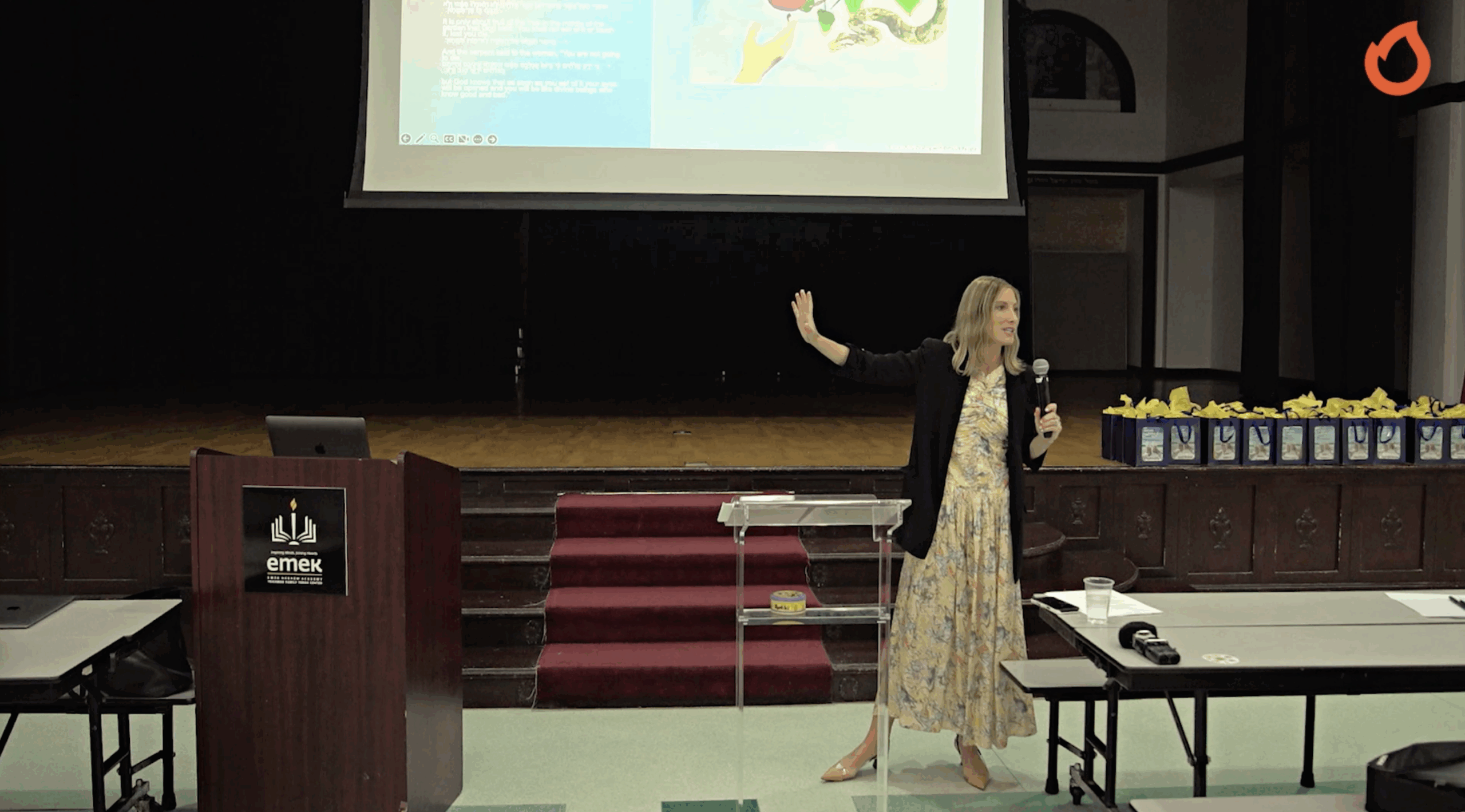 Sarah Pachter – Dynamic motivational speaker